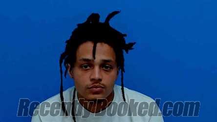 Recent Booking / Mugshot for Ahmad Smith in Catawba County, North Carolina
