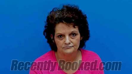 Recent Booking / Mugshot for Tracia Nicole Simmons in Catawba County ...