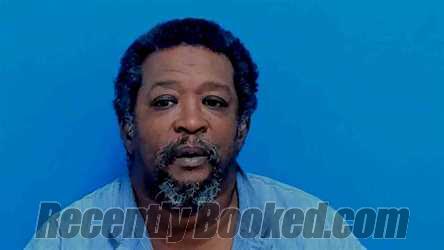 Recent Booking / Mugshot for Derrick Leon Weaver in Catawba County ...