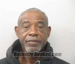 Recent Booking / Mugshot for LARRY DARNELL PERRY in Chatham County ...