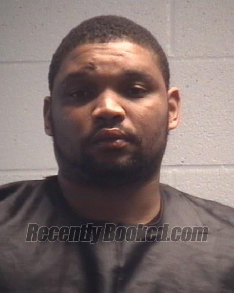 Recent Booking / Mugshot for TYRECE ANTWAN TAYLOR in Cleveland County ...