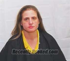 Recent Booking / Mugshot for ASHLEY ELIZABETH FARMER in Columbus County ...