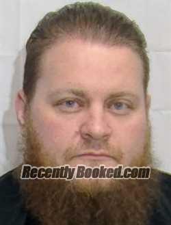 Recent Booking / Mugshot for THOMAS AARON MARTIN in Columbus County ...