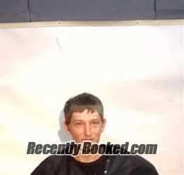 Recent Booking / Mugshot for CHANDLER REECE SIMMONS in Columbus County ...