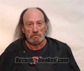 Recent Booking / Mugshot for ROBERT DANIEL CREECH in Columbus County ...