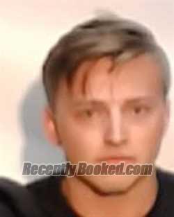 Recent Booking / Mugshot for CARSON D REEVES in Columbus County, North ...