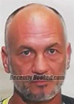 Recent Booking / Mugshot for ERIC JONATHAN CHAVIS in Columbus County ...