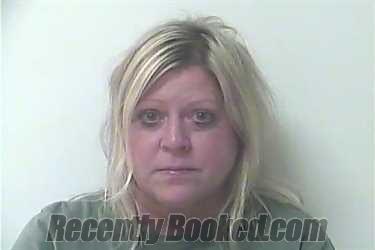 Recent Booking / Mugshot for KIMBERLY ELDER HOLT in Oconee County, Georgia