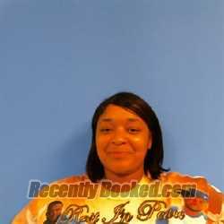 Recent Booking / Mugshot for ROSHELLA KEVON MOORE in Troup County, Georgia
