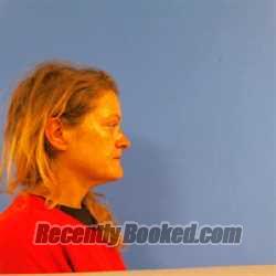 Recent Booking / Mugshot for SUSAN QUILLIAN CARDWELL in Troup County ...