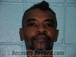 Recent Booking / Mugshot for VICTOR ROMONA SMITH in Duplin County ...