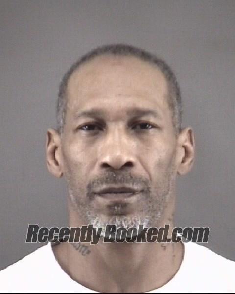 Recent Booking / Mugshot for MICHAEL RAVON MILLER in Forsyth County ...
