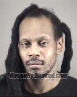 Recent Booking / Mugshot for DESEAN ANTHONY MOORE in Forsyth County ...
