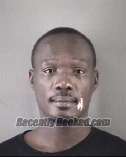 Recent Booking / Mugshot for CALVIN RENARD CARTER in Forsyth County ...