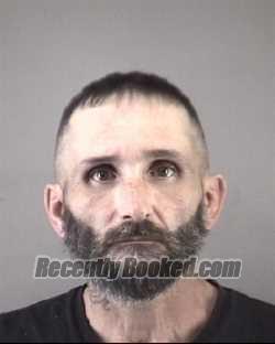 Recent Booking / Mugshot for CHRISTOPHER LEE KNIGHT in Forsyth County ...