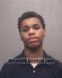 Recent Booking / Mugshot for CHRISHAWN JAMEL ROYSTER in Forsyth County ...