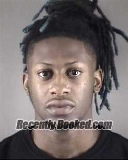 Recent Booking / Mugshot for DASHAUN MALEEK DAVIS in Forsyth County ...