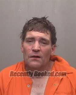 Recent Booking / Mugshot for DAVID CHRISTOPHER SAMUEL in Forsyth County ...