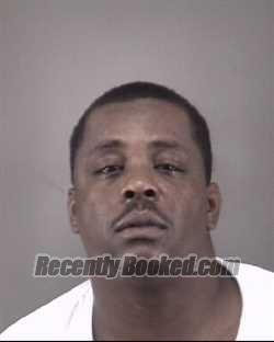 Recent Booking / Mugshot for LEANDER DELVON HOUSTON in Forsyth County ...