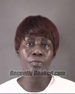 Recent Booking / Mugshot for MIA MONIQUE WHITE in Forsyth County, North ...