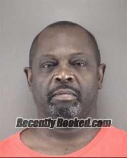 Recent Booking / Mugshot for SHAWN DAVELLE HAUSER in Forsyth County ...