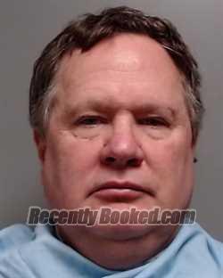 Recent Booking / Mugshot for DAMON LEE ENNIS in Champaign County, Illinois