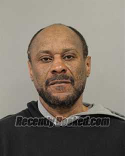 Recent Booking / Mugshot for JOHNNY T FRAZIER in Cook County, Illinois