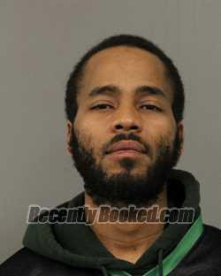Recent Booking / Mugshot for LORENZO WILLIAMS in Cook County, Illinois