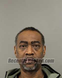 Recent Booking / Mugshot for LARRY E YOUNG in Cook County, Illinois
