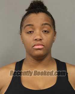 Recent Booking / Mugshot for UNIA C WILSON in Cook County, Illinois
