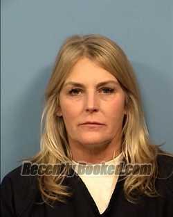 Recent Booking / Mugshot for LISA FITZGERALD in DuPage County, Illinois