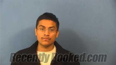 Recent Booking / Mugshot for DANNY DOLORES GUZMAN in DuPage County ...