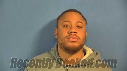 Recent Booking / Mugshot for JEREMIAH THOMPSON in DuPage County, Illinois