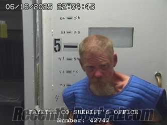 Recent Booking / Mugshot for TIMOTHY T SALYER in Fayette County, Illinois