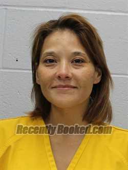 Recent Booking / Mugshot for MARIA LESLEY SILEVEN in Franklin County ...