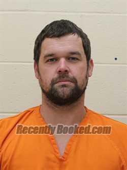 Recent Booking / Mugshot for LOGAN ANDREW HUBER in Franklin County ...