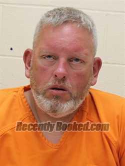 Recent Booking / Mugshot for DUSTIN W SLOAN in Franklin County, Illinois