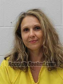 Recent Booking / Mugshot for MARCY M MARTIN in Franklin County, Illinois