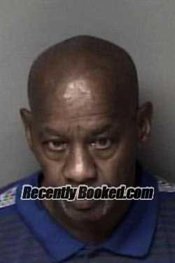 Recent Booking / Mugshot for Reginald Eugene Gordon in Gaston County ...