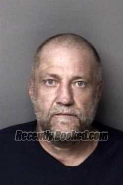 Recent Booking / Mugshot for Robert Trent Arrowood in Gaston County ...