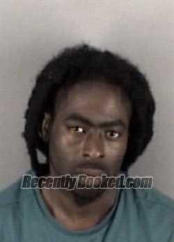 Recent Booking / Mugshot for De'quan Lamar Hutchens in Gaston County ...