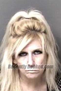 Recent Booking / Mugshot for Amber Marr Godfrey in Gaston County, North ...