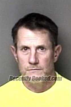 Recent Booking / Mugshot for Aaron Lee Horrocks in Gaston County, North Carolina