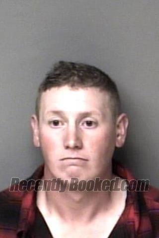 Recent Booking / Mugshot for Dustin Thomas White in Gaston County ...