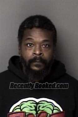 Recent Booking / Mugshot for Kyle Lamon Carmichael in Gaston County ...
