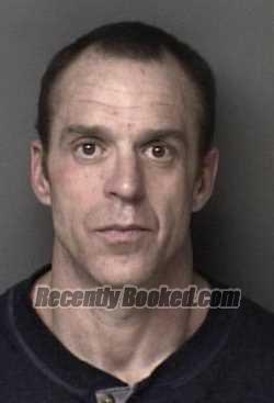 Recent Booking / Mugshot for Adam Stephen Weatherhead in Gaston County ...