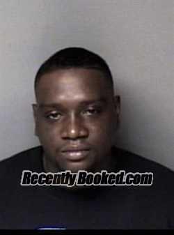 Recent Booking / Mugshot for Dontavious Maurice Lee in Gaston County ...