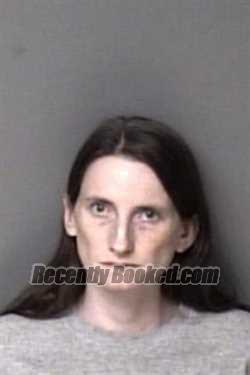 Recent Booking / Mugshot for Felicia Marie Burns in Gaston County ...