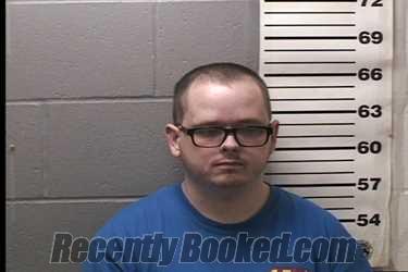 Recent Booking / Mugshot for Kyle Kniffen in Jersey County, Illinois