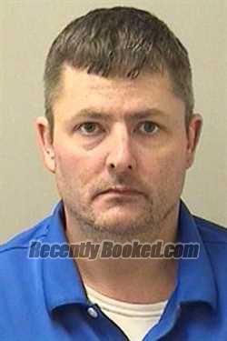 Recent Booking / Mugshot for GARY ALLEN KMIEC in Kane County, Illinois